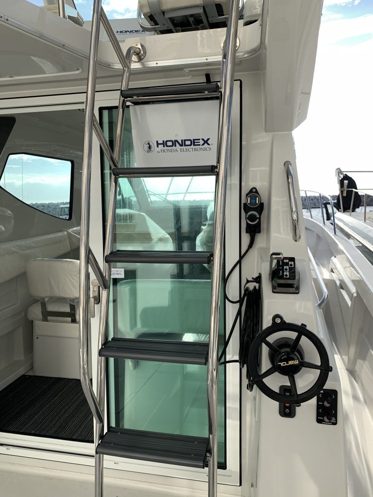 EX34FB アイスブルー 3ステーション仕様 ｜ ヤンマーマリンブログ